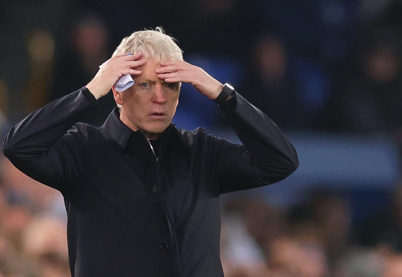 Everton and Sunderland suffered attacker snub