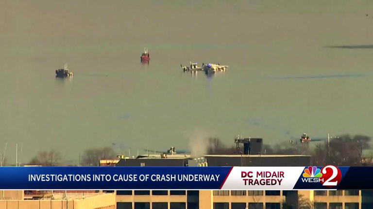 Pilot in deadly DC jet, helicopter crash was a Florida graduate