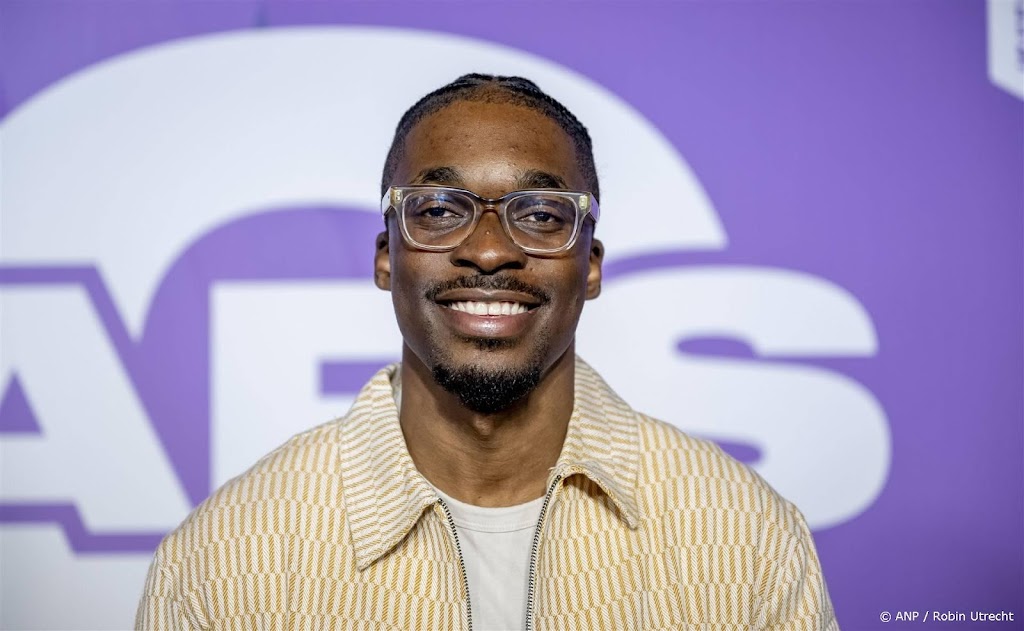 Défano Holwijn maakt humoristische datingshow voor Omroep Zwart