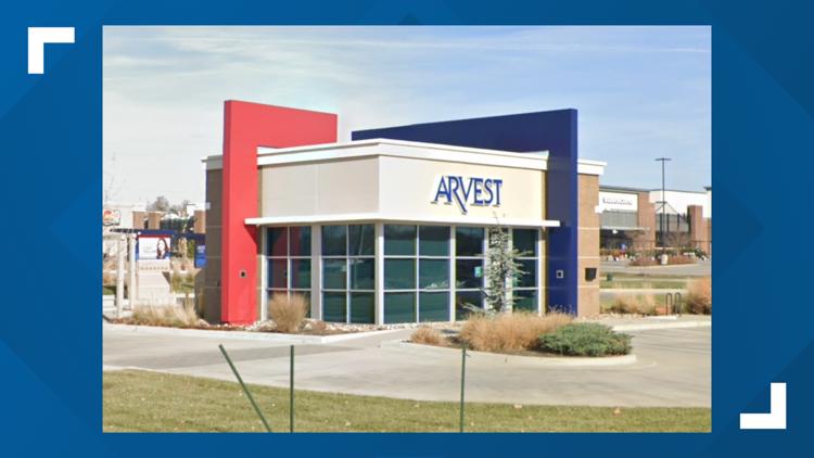 Arvest opens Its first modular branch in Arkansas