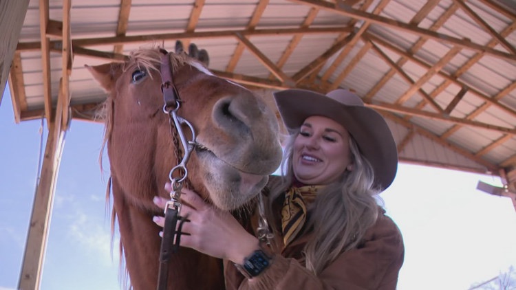 Champion barrel racer shows strength amid unexpected cancer battle