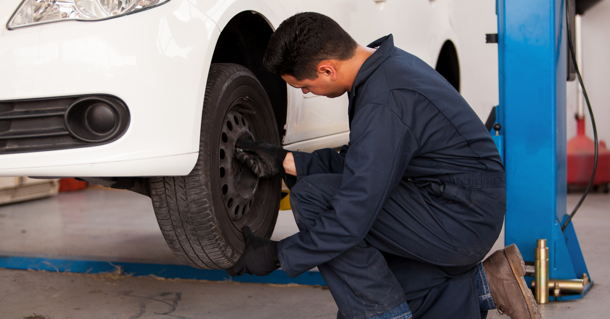 10 Auto Repair 'Tricks' Your Mechanic Is Hoping You Don't Know About