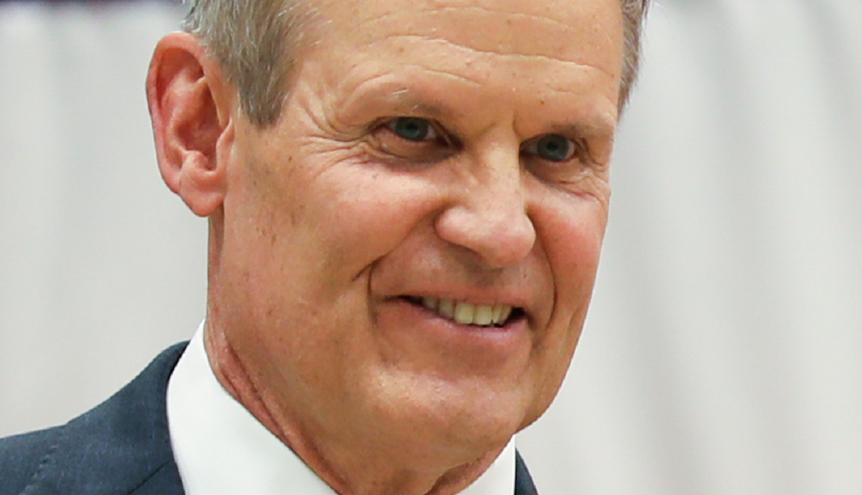 MAGA Gov Threatens Felonies for Lawmakers Who Vote For "Sanctuary City ...