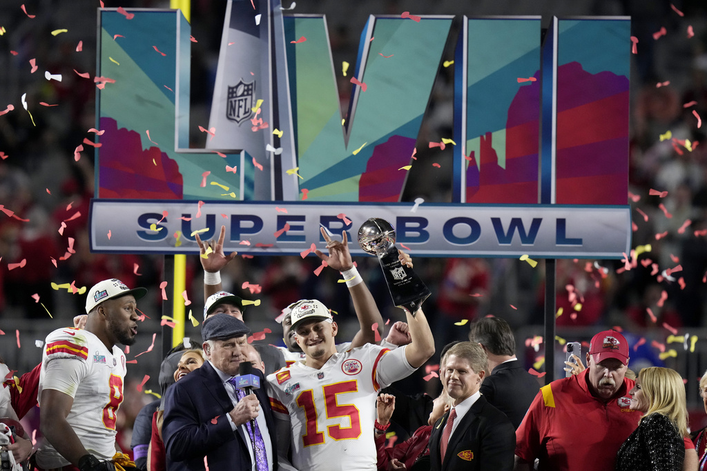 Laid-Back Pat: As the Chiefs chase Super Bowl history, Patrick Mahomes ...