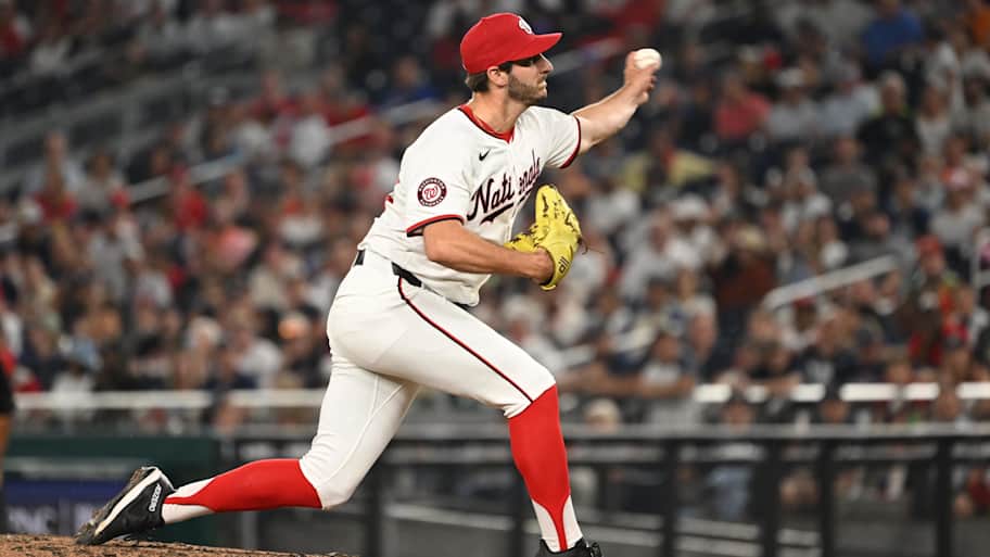 Former Washington Nationals Pitcher Lands Deal With New National League ...