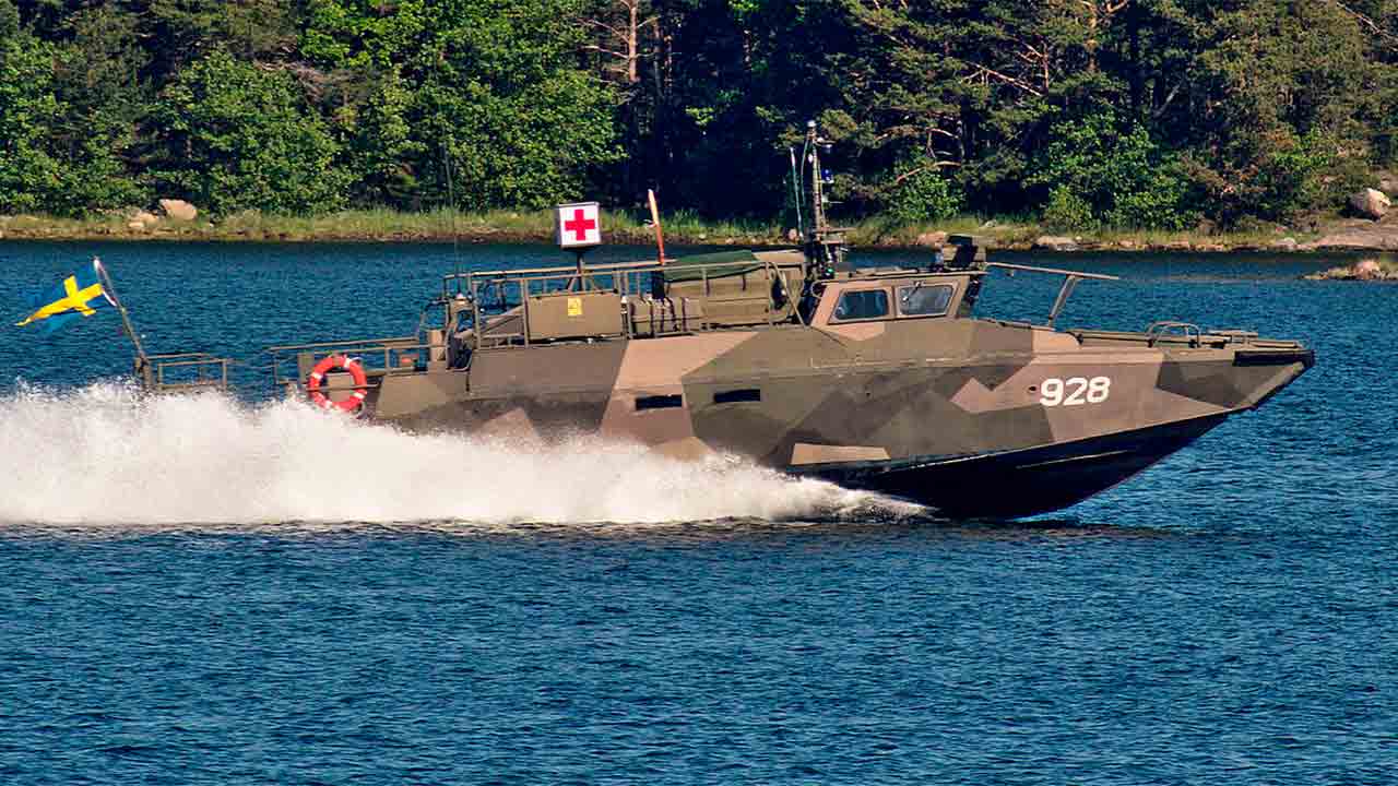 Sweden’s largest military package: 16 CB90 boats and $1.22 billion in ...