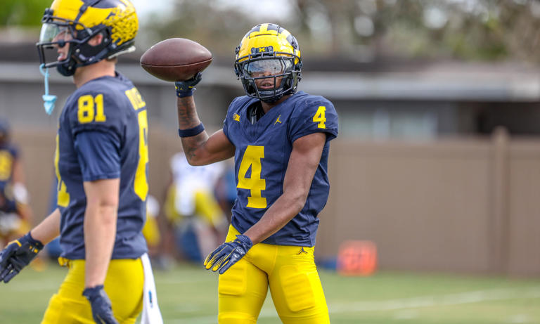 10 younger Michigan football players who appear to be standing out in spring ball