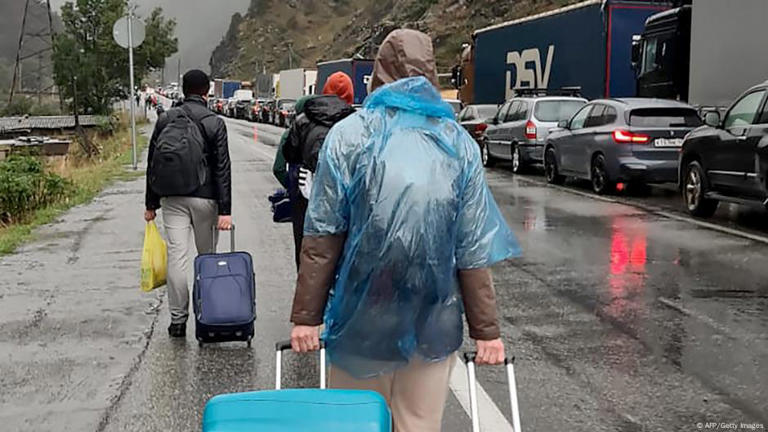 Could Russia's military exercises mean a new mobilization?