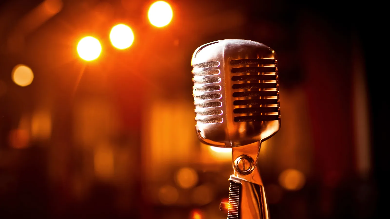 Megan Moroney Sings ‘Break It Right Back’ on Colbert’s Show