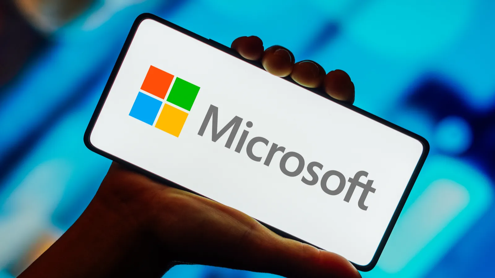 Microsoft Notepad Adds Generative AI Writing Feature