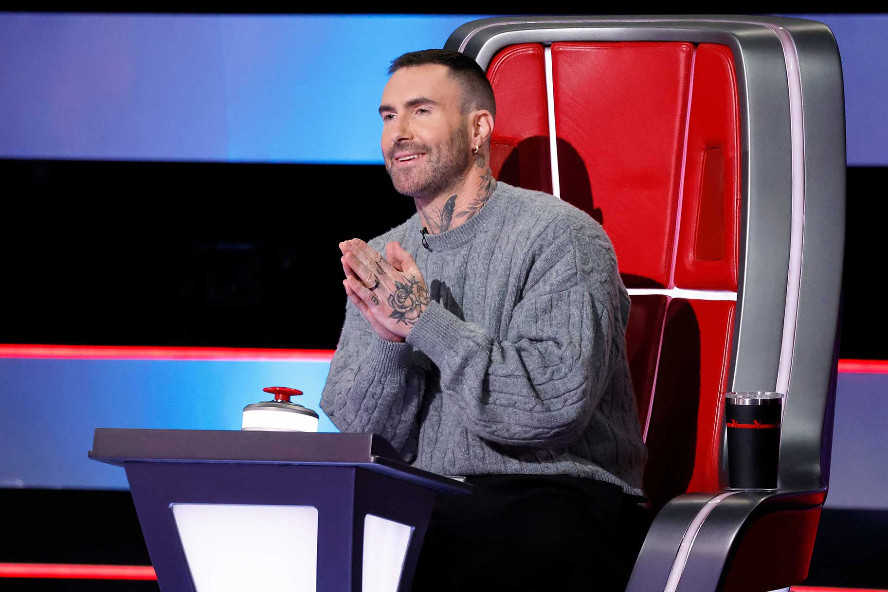 Adam Levine Got a Gorgeous New Intricate Tattoo on the Back of His Neck ...