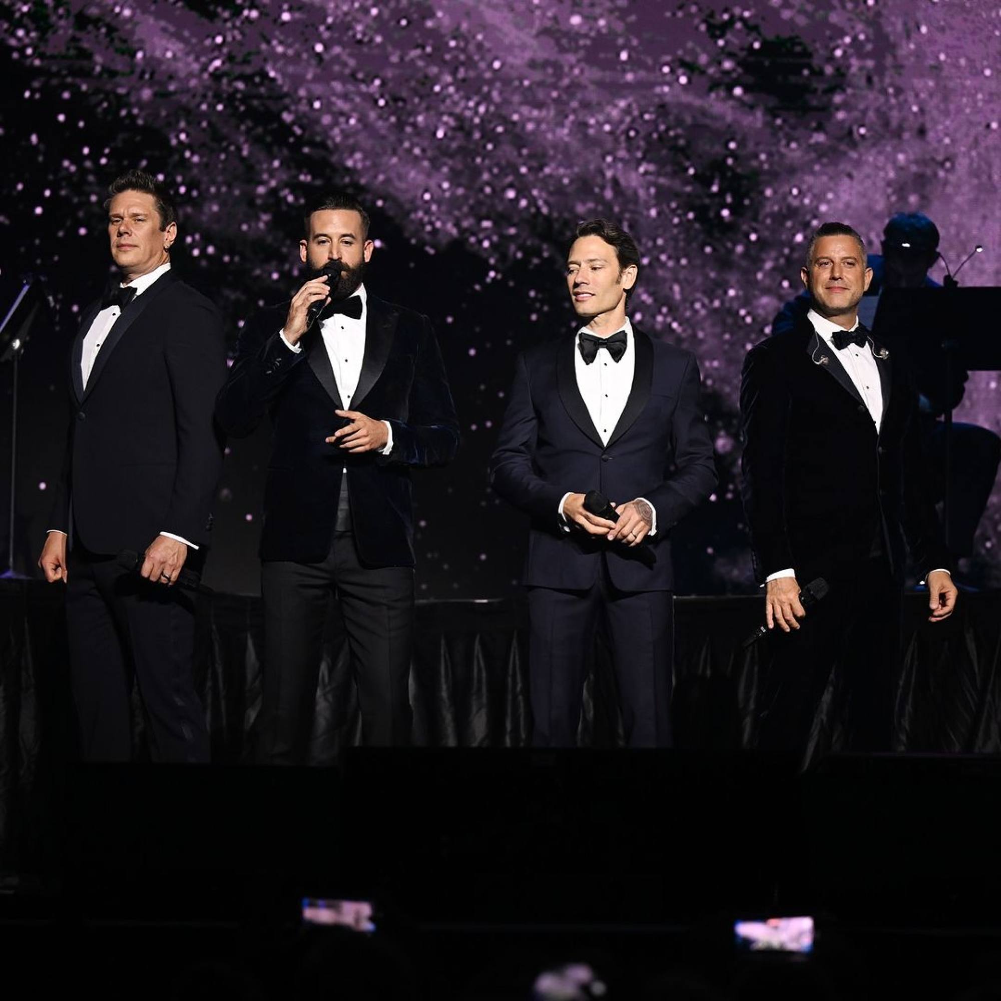 Who are the members of Il Divo? Simon Cowell founded the group in 2003 ...