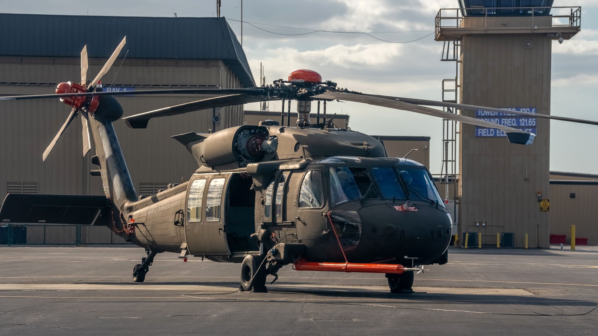 Sikorsky Conducts First Ground Test of GE's T901 Engines on UH-60 Black ...