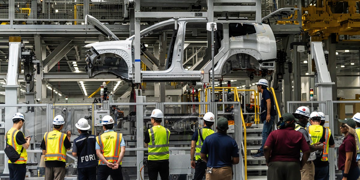 Tariff Battle Continues as Electric Vehicle ‘Mandate’ Disappears