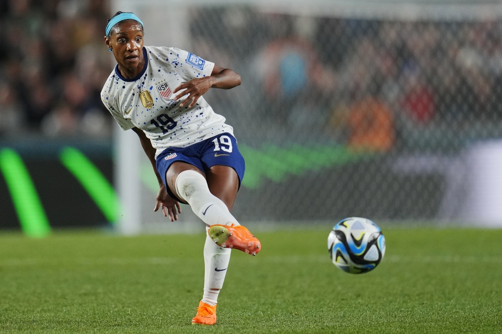 US national team veteran Crystal Dunn joins Paris Saint-Germain