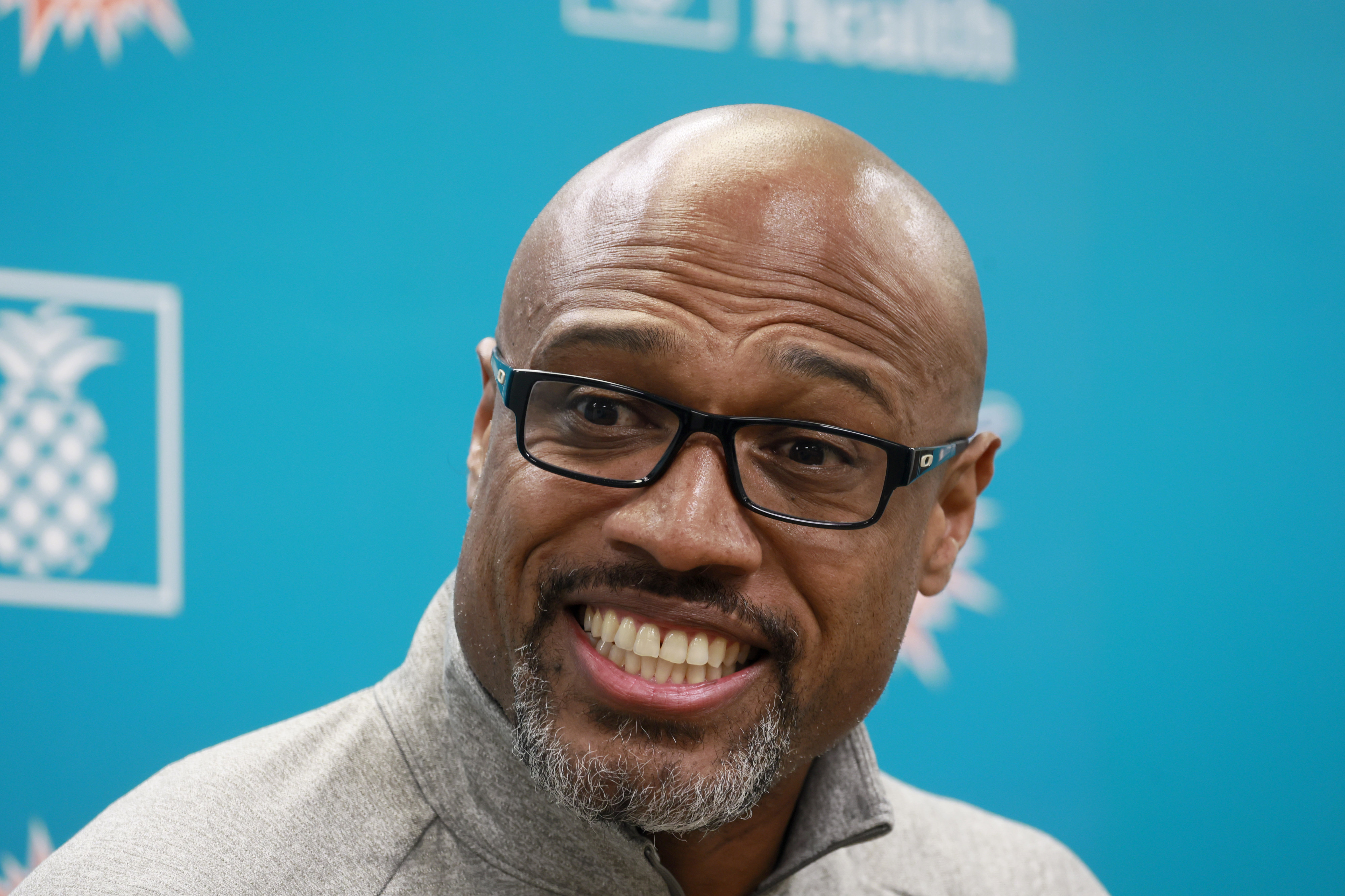 Anthony Weaver likely coming back as Dolphins defensive coordinator ...