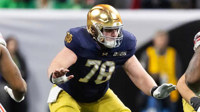 Former Notre Dame Center Pat Coogan Commits To Indiana