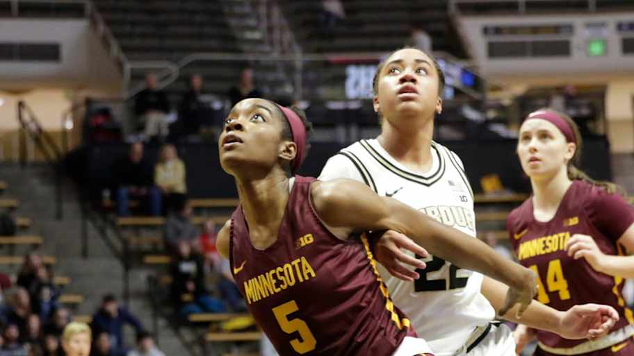 Gophers mourning death of former standout Taiye Bello