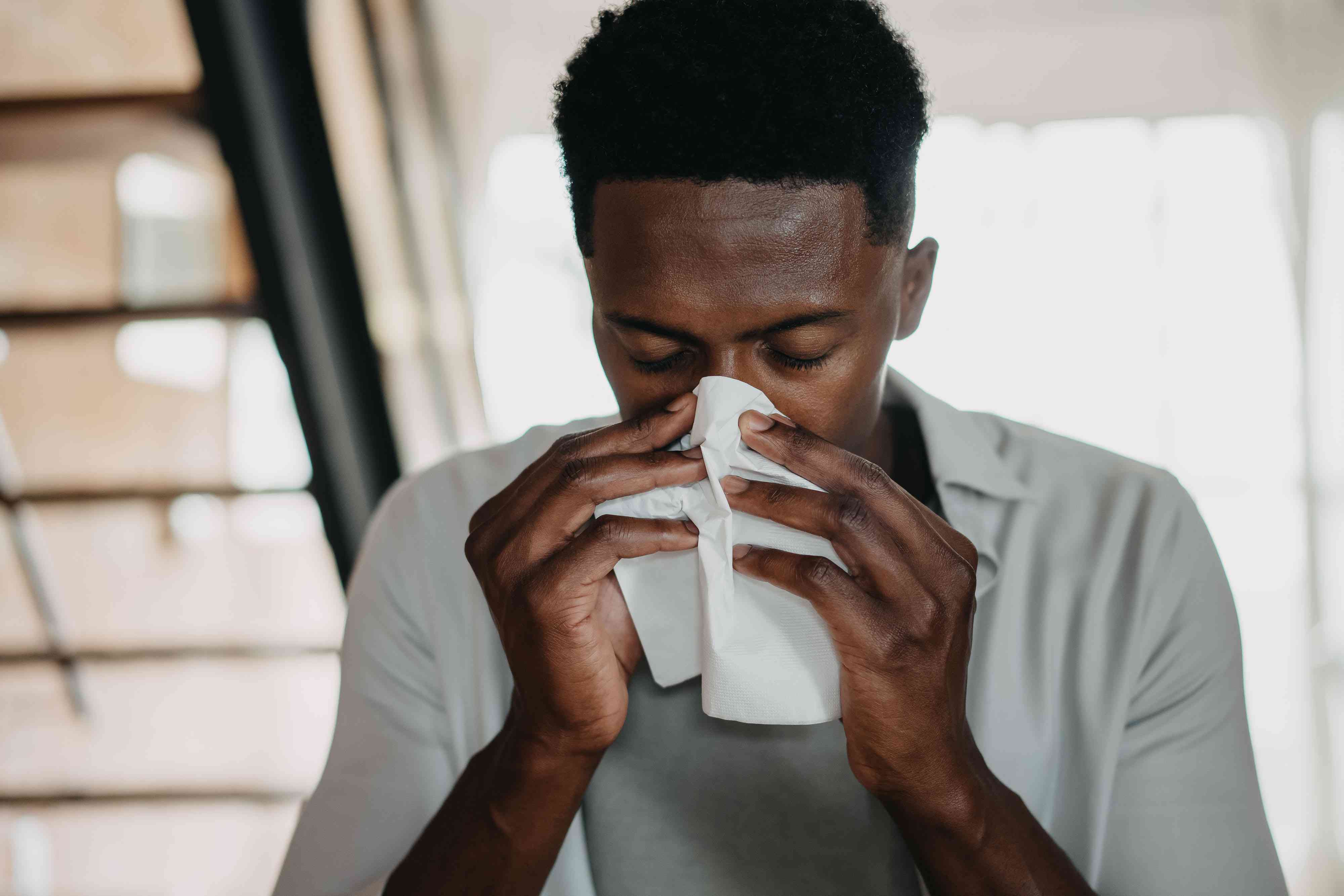 Bronchitis vs. Cold: What Are the Differences?