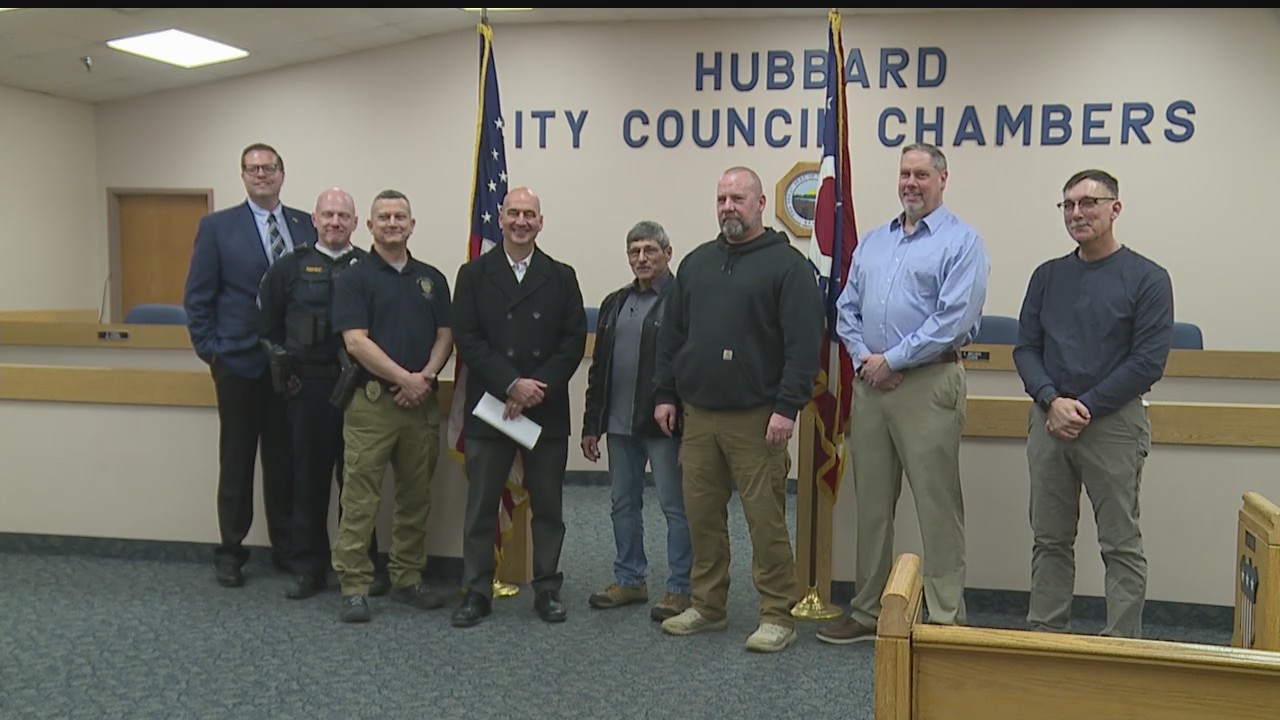 Hubbard Police Department welcomes new officer with decades of experience