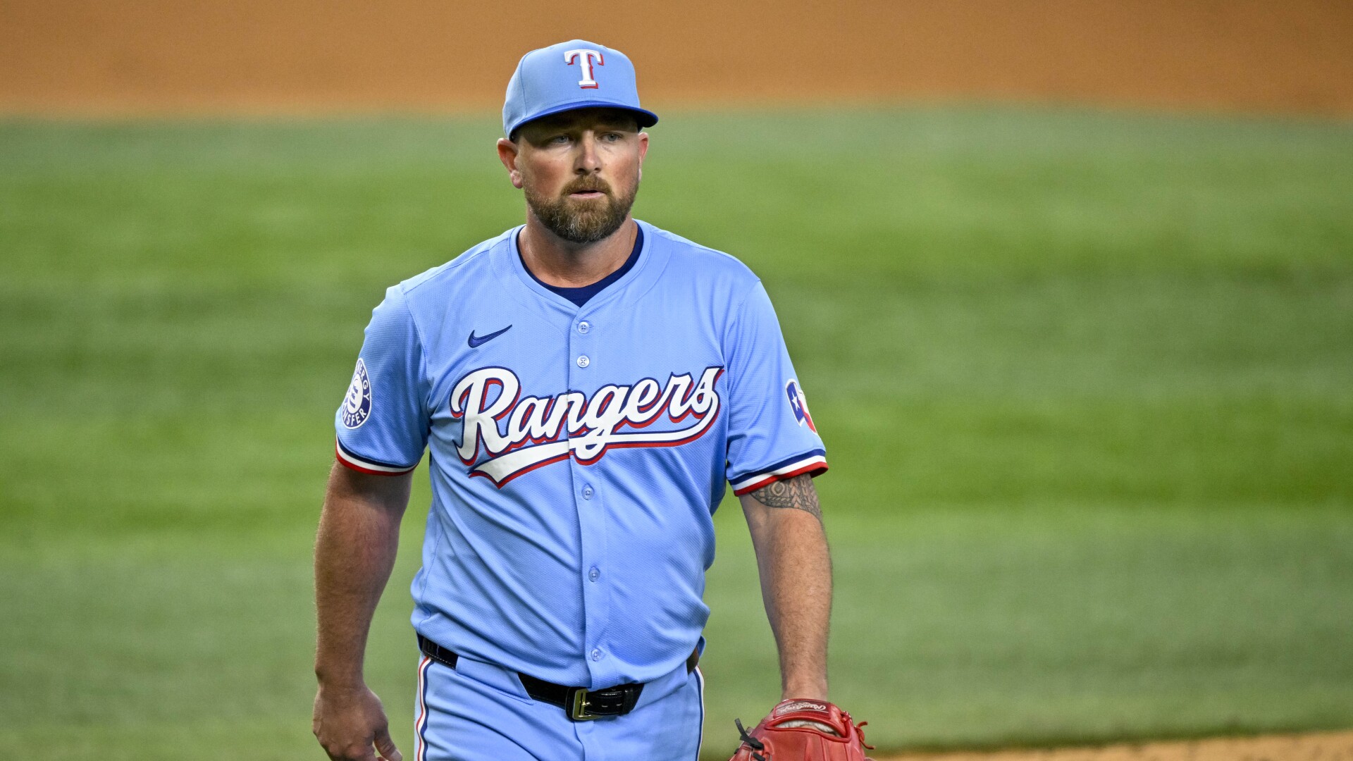 LA Dodgers finalize one-year, $13 million contract with reliever Kirby ...