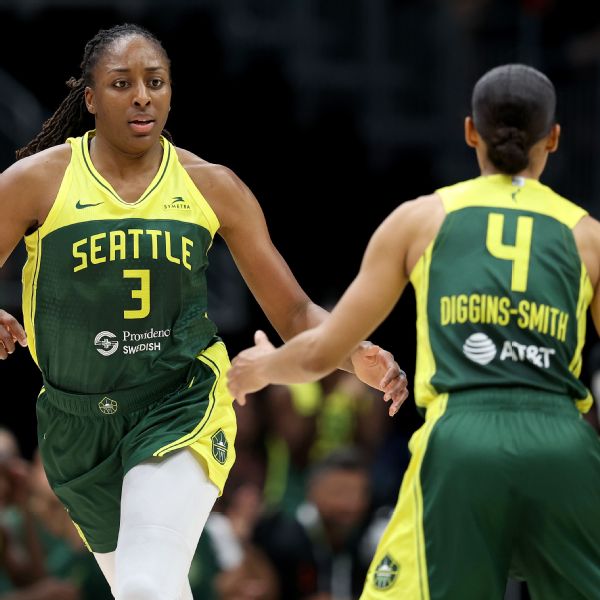 WNBA free agent Nneka Ogwumike re-signing with Storm