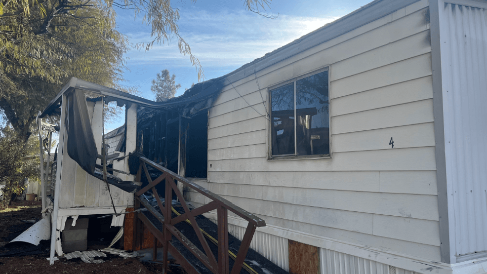 5 people displaced after trailer home fire in Spring Valley neighborhood