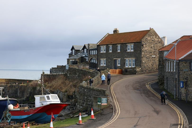 Northumberland coastal village finally has mobile coverage as Virgin ...