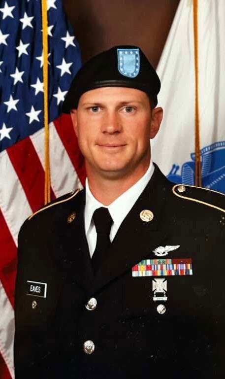 Who was Andrew Eaves? What we know about the Black Hawk pilot killed in ...