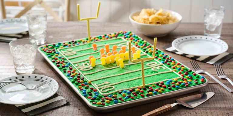 This Football Sheet Cake Will Have Every Fan Cheering