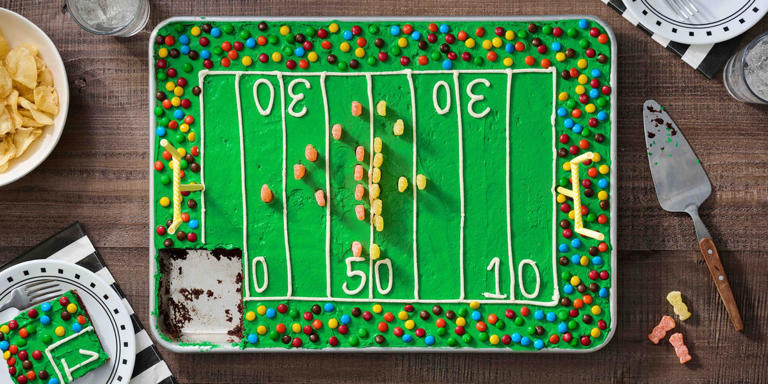 This Football Sheet Cake Will Have Every Fan Cheering