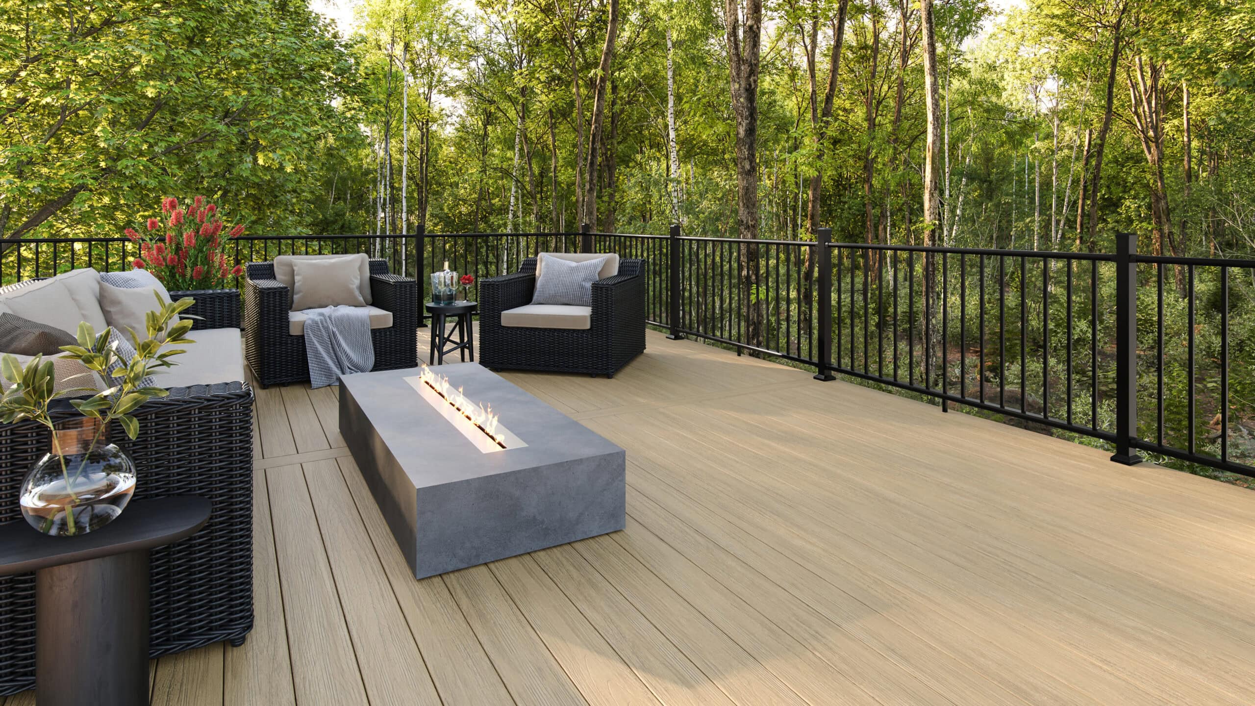 Deckorators® Showcasing Innovative New Outdoor Products at IBS