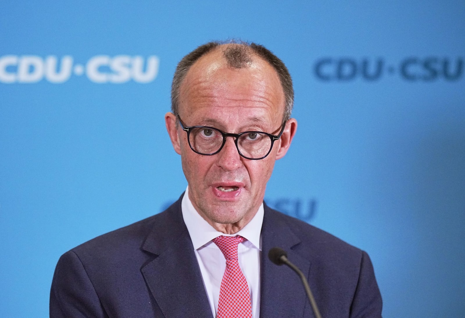 Merz says he is stronger after Bundestag rejects his migration bill