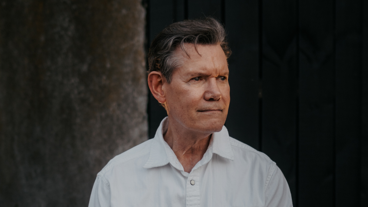 Randy Travis Honors His 'Therapeutic' Bond With Horses In Latest AI Ballad