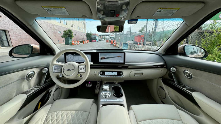 Genesis GV60 VS. Genesis Electrified GV70: Which Should You Pick?