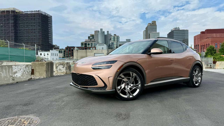 Genesis GV60 VS. Genesis Electrified GV70: Which Should You Pick?