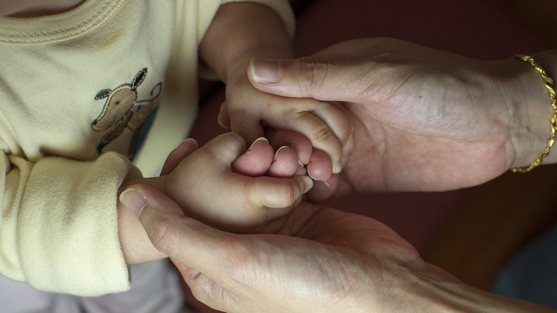 España: Pareja será indemnizada por no ser informados que hija nacería ... España: Pareja será indemnizada por no ser informados que hija nacería ...