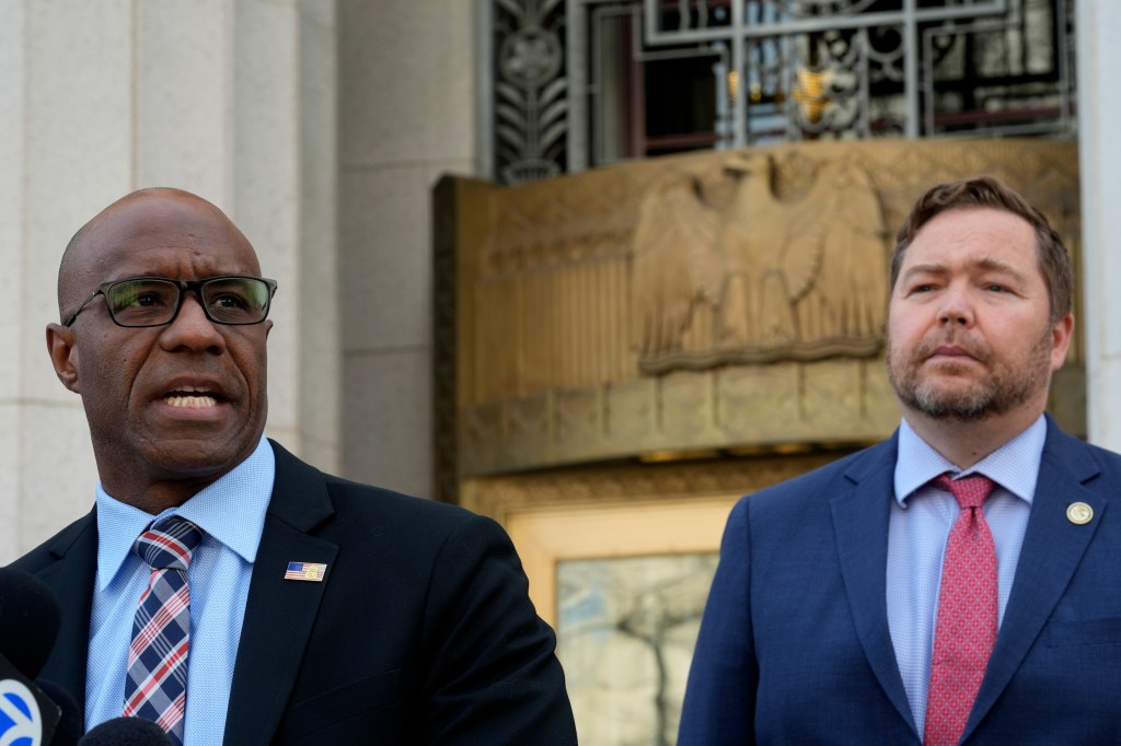 Drone operator avoids jail after mid-air collision with LA firefighting ...