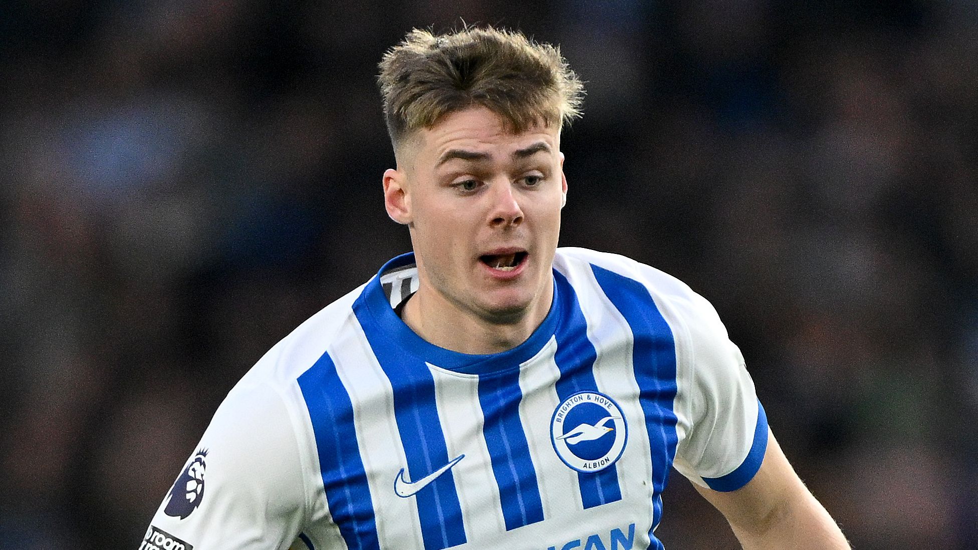 Chelsea join Arsenal & Tottenham in late race to sign Evan Ferguson ...