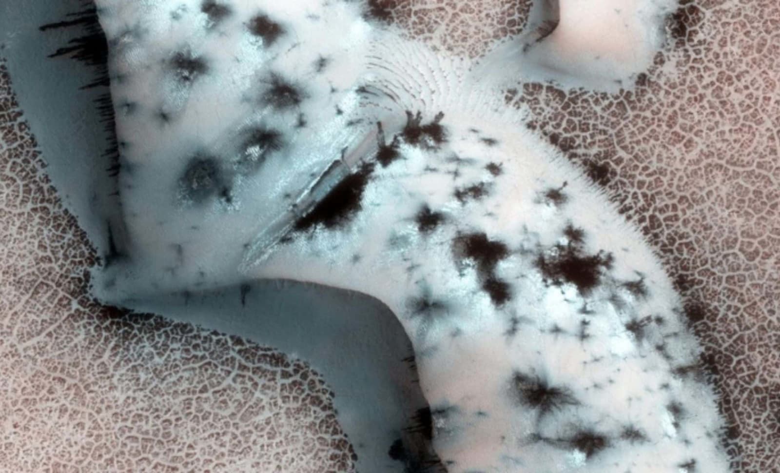 Mysterious Structures Discovered on Mars Unlike Anything Ever Found on ...