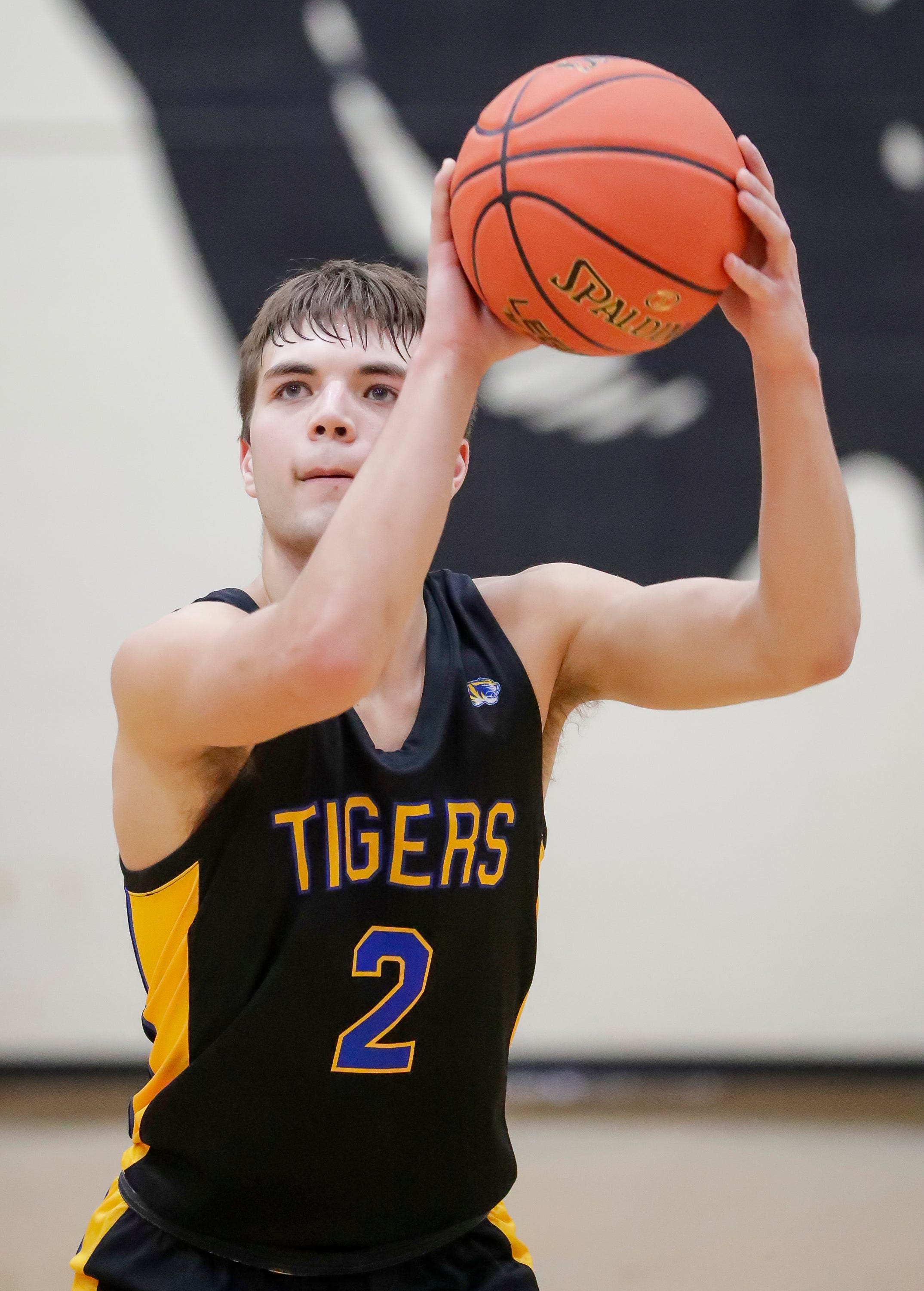 Conor Cruz on a 'heater' for Howards Grove boys basketball team with ...