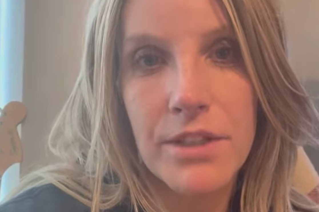 Who is Jo Ellis, the transgender pilot wrongly named in DC crash?