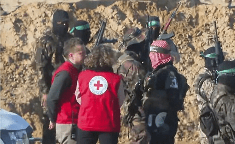 US-Israeli hostage Keith Siegel released, handed over to Red Cross in Gaza