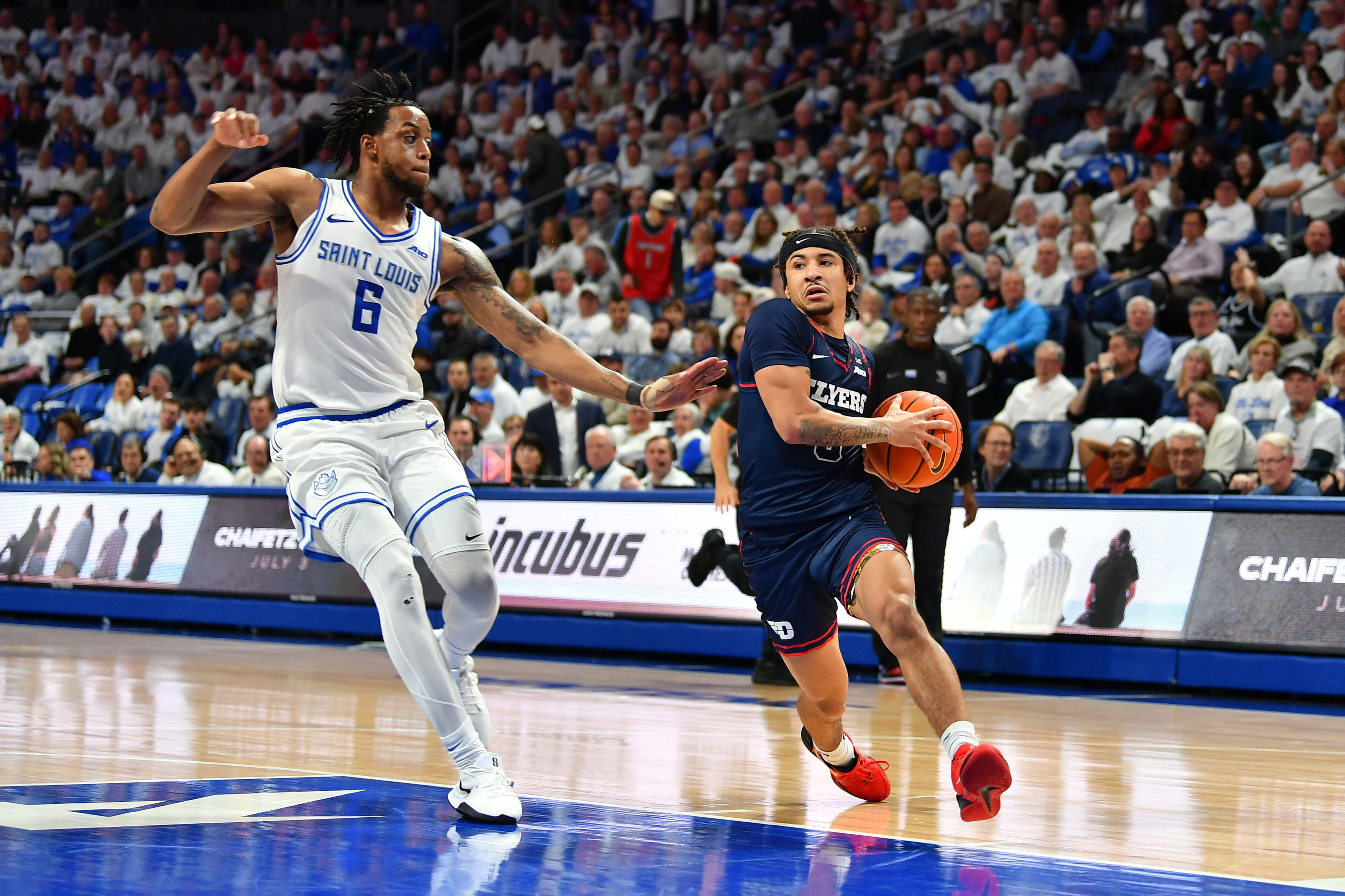 Dayton responds from St. Bonaventure loss, wins at Saint Louis