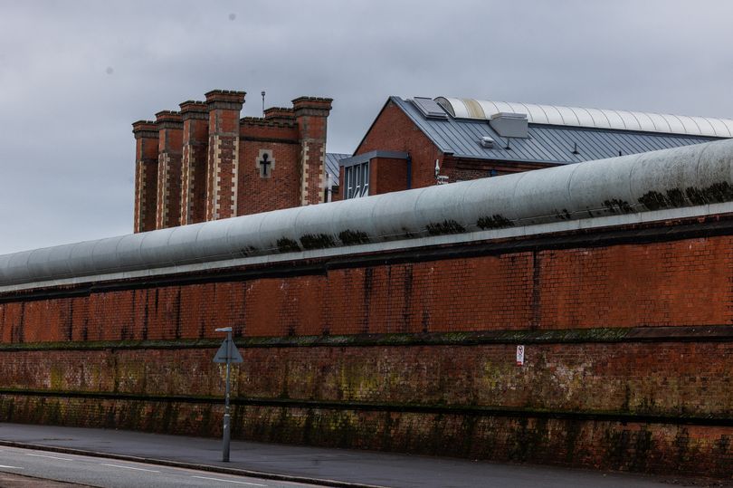 Prisoner found dead after HMP Liverpool staff failed to complete ...