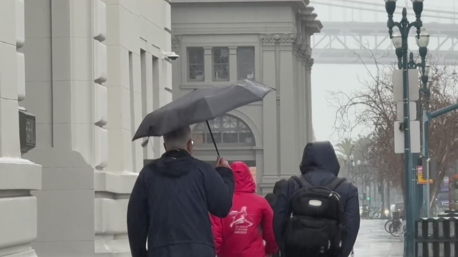 Rain arrives in Bay Area for the start of a wet weekend