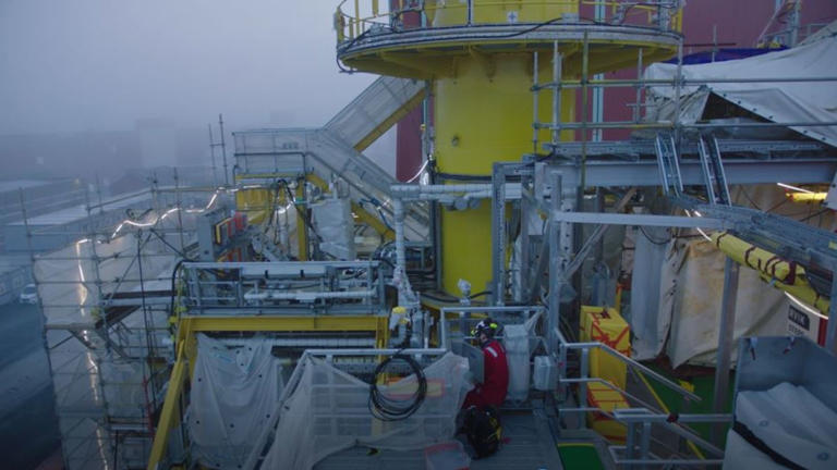 Shell to install gas platform in North Sea despite being blocked from ...