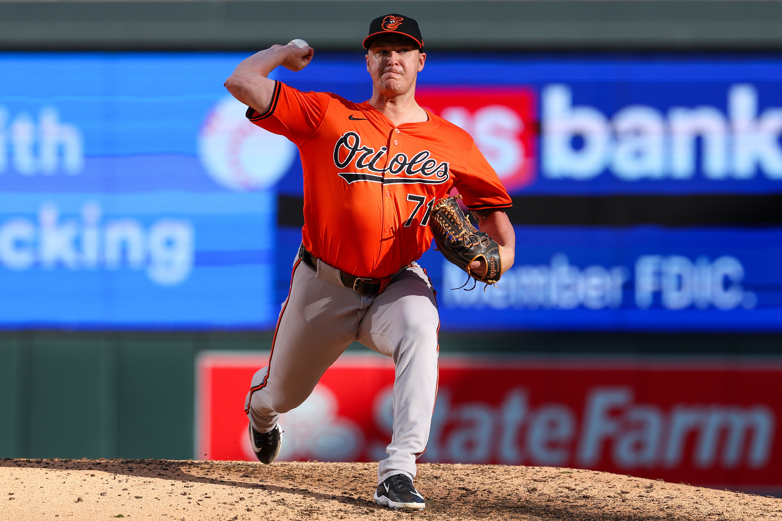 Red Sox spring training roster includes pair of righties who will be ...