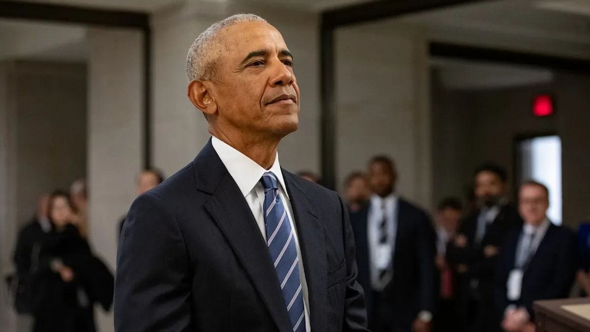 Trans National Guard Pilot, FAA Chief and Barack Obama: Snopes' Fact ...