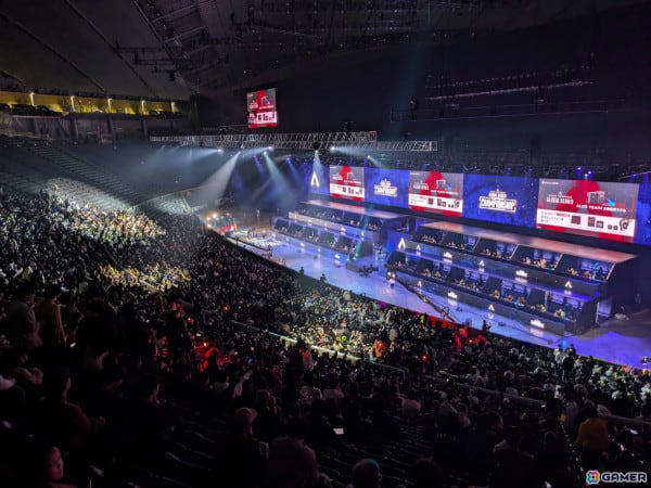 SiMのライブパフォーマンスから幕を開けた「ALGS Year 4 Championship」Day4！世界初公開の「CHAMPiONS」に加え「The Rumbling」も披露